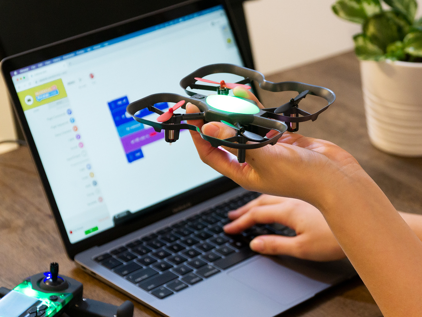 CoDrone EDU | Kickstarter on Hyperstarter